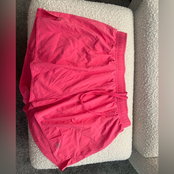 ALO Yoga | Shorts | Alo Pink Stride Short M | Poshmark